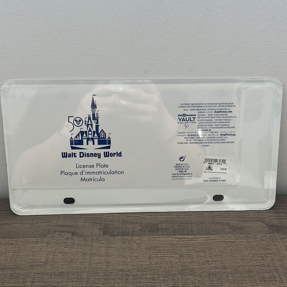 Disney | Other | Disneys 5th Anniversary Limited Edition Vault ...